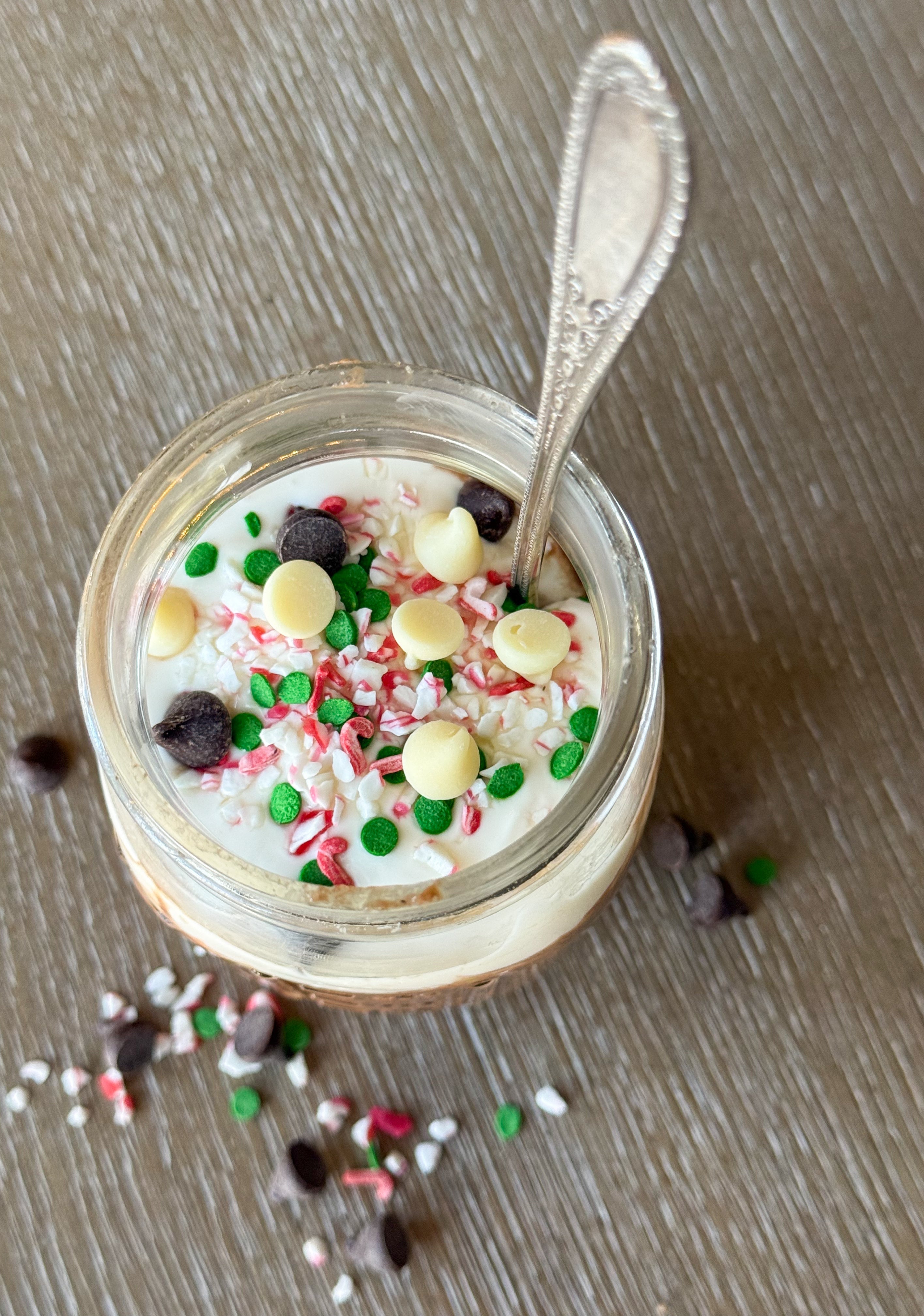 Peppermint Bark Overnight N’Oatmeal – thepeachiespoon
