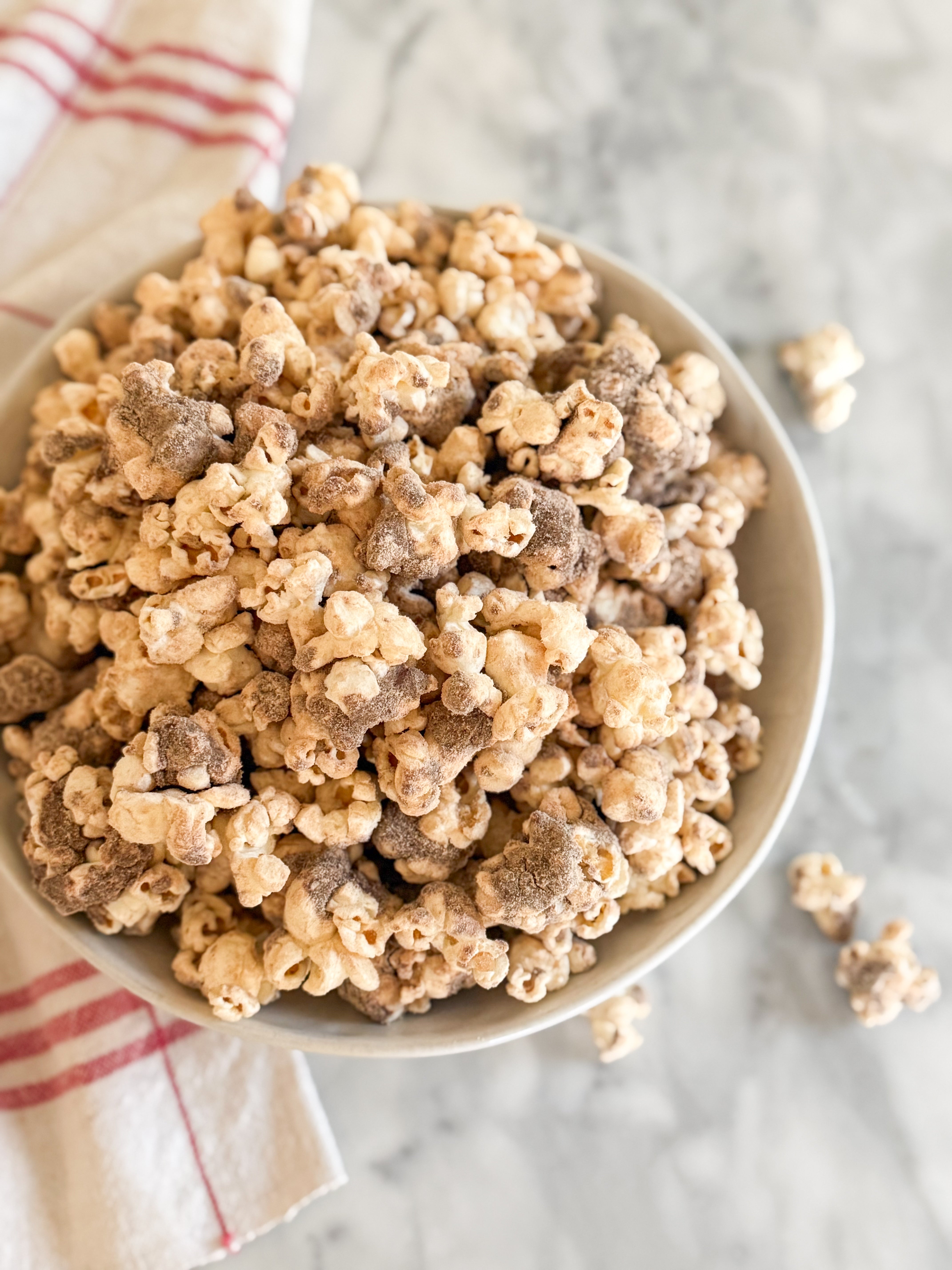Protein Popcorn Muddy Buddy’s – thepeachiespoon